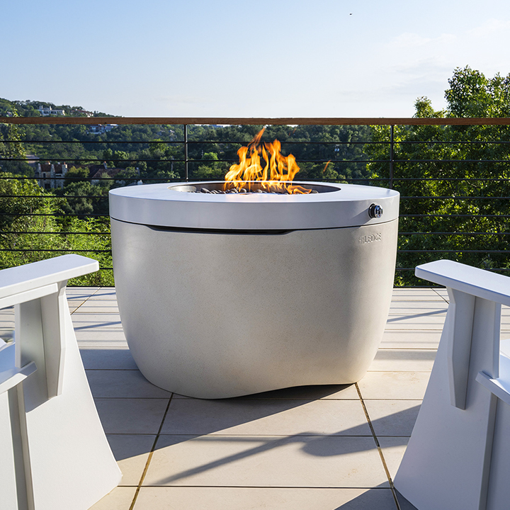 Ledge Lounger Halo Pivotglide Firepit - Furniture Leisure
