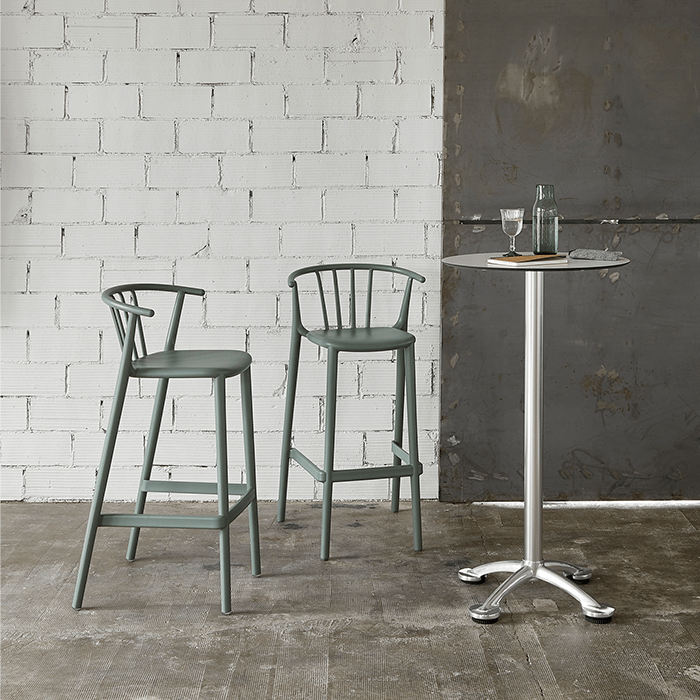 Woody Alto Stacking Bar Chair – Furniture Leisure