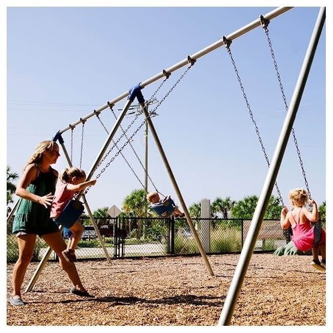Bipod Swing Set 4 Seats – Furniture Leisure